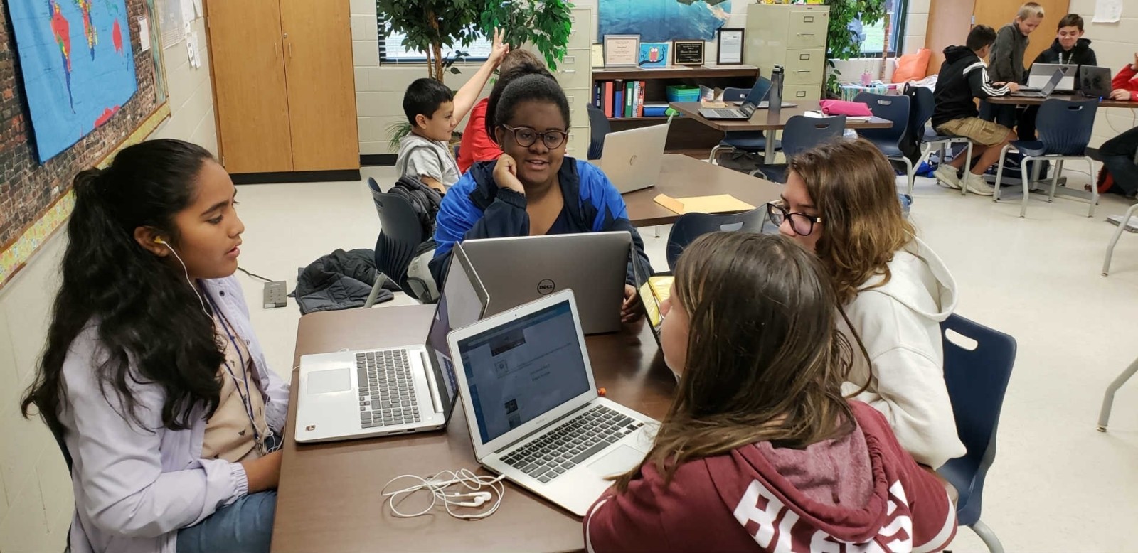 Da Vinci Academy – South Hall Middle School